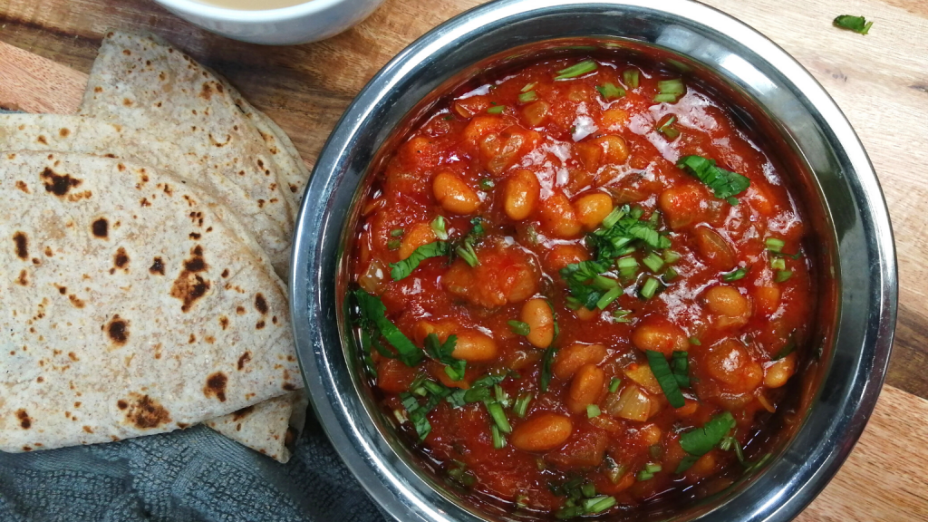Masala Breakfast Beans in 15 Minutes - Ruky Cooks